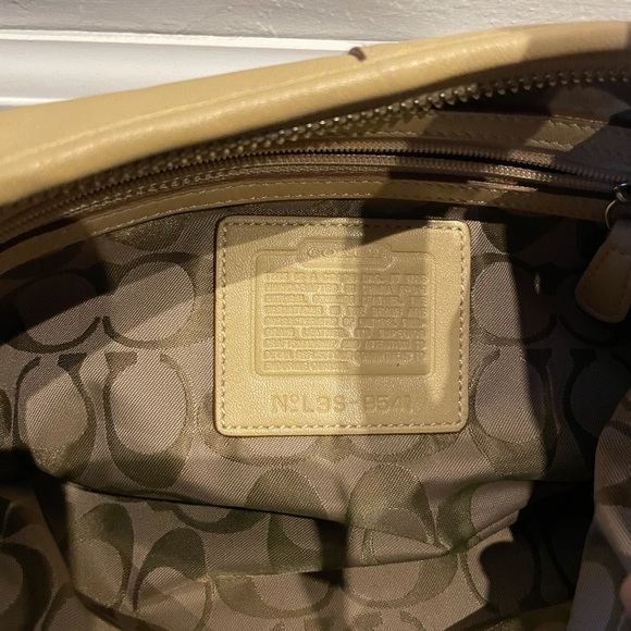 Coach | Bags | Coach Leather Shoulder Bag Model 954 Like New | Poshmark